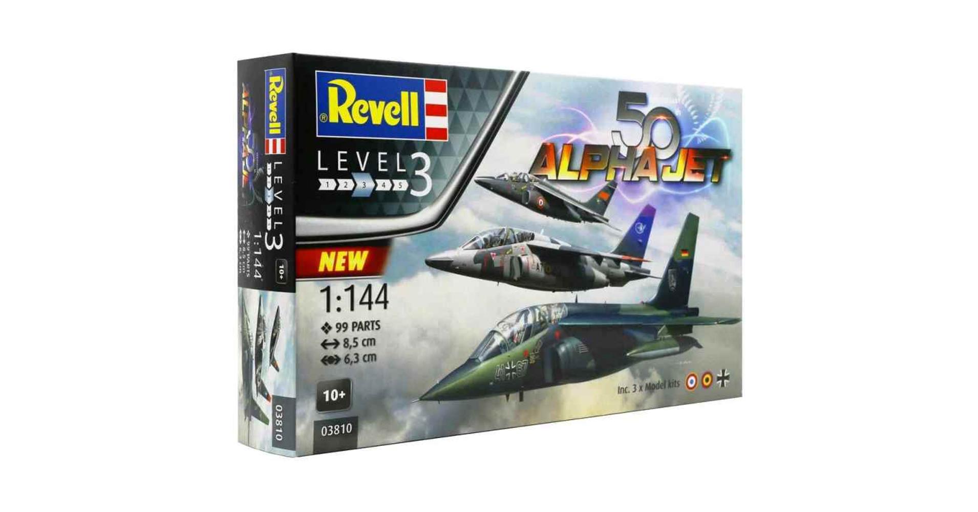 Revell 1:144 Alpha Jet 50th Anniversary repülő makett - MAKETT REPÜLŐGÉP